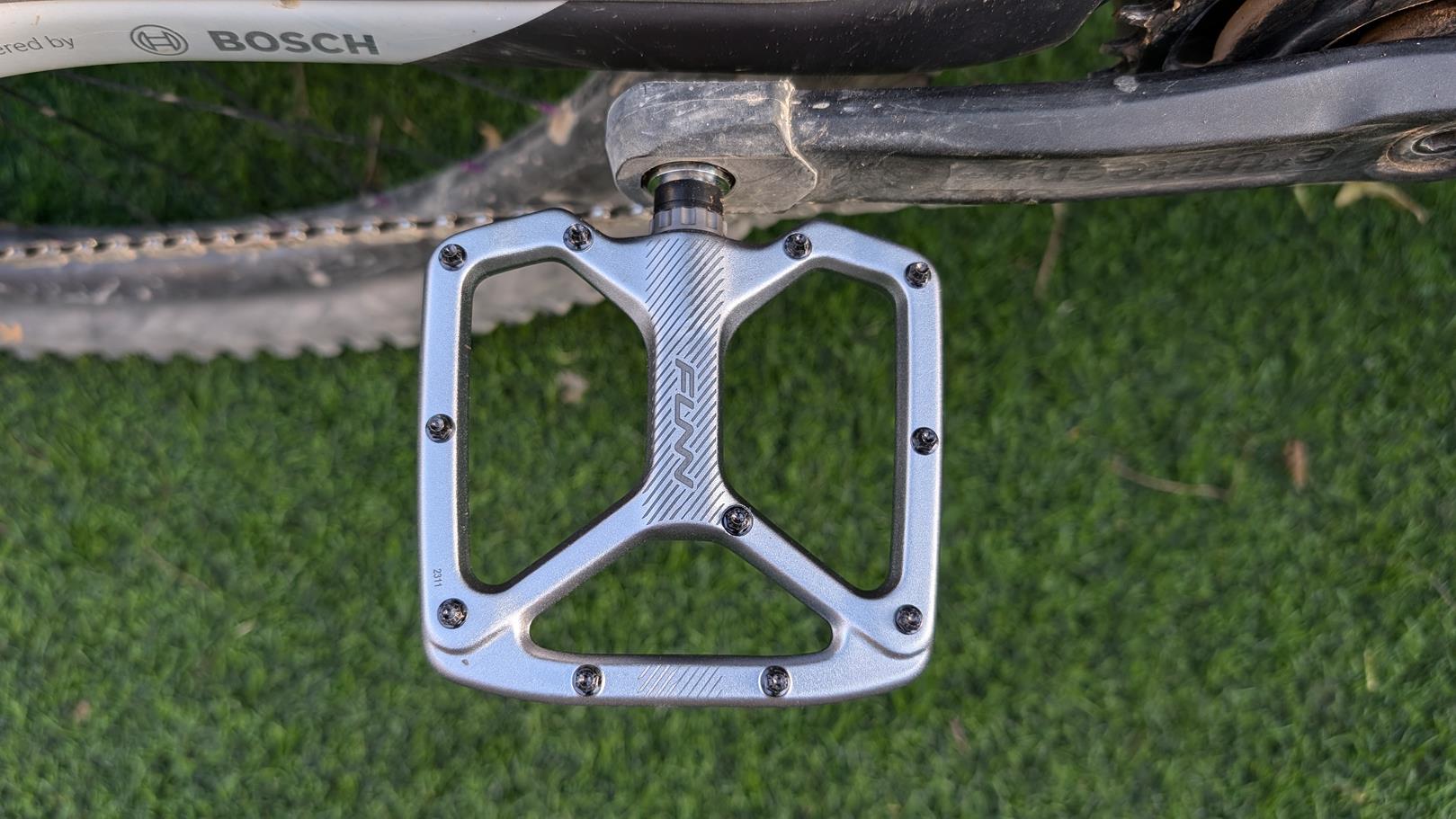 פדל פלאט במבחן-FUNN Python Mk2 - bike.co.il