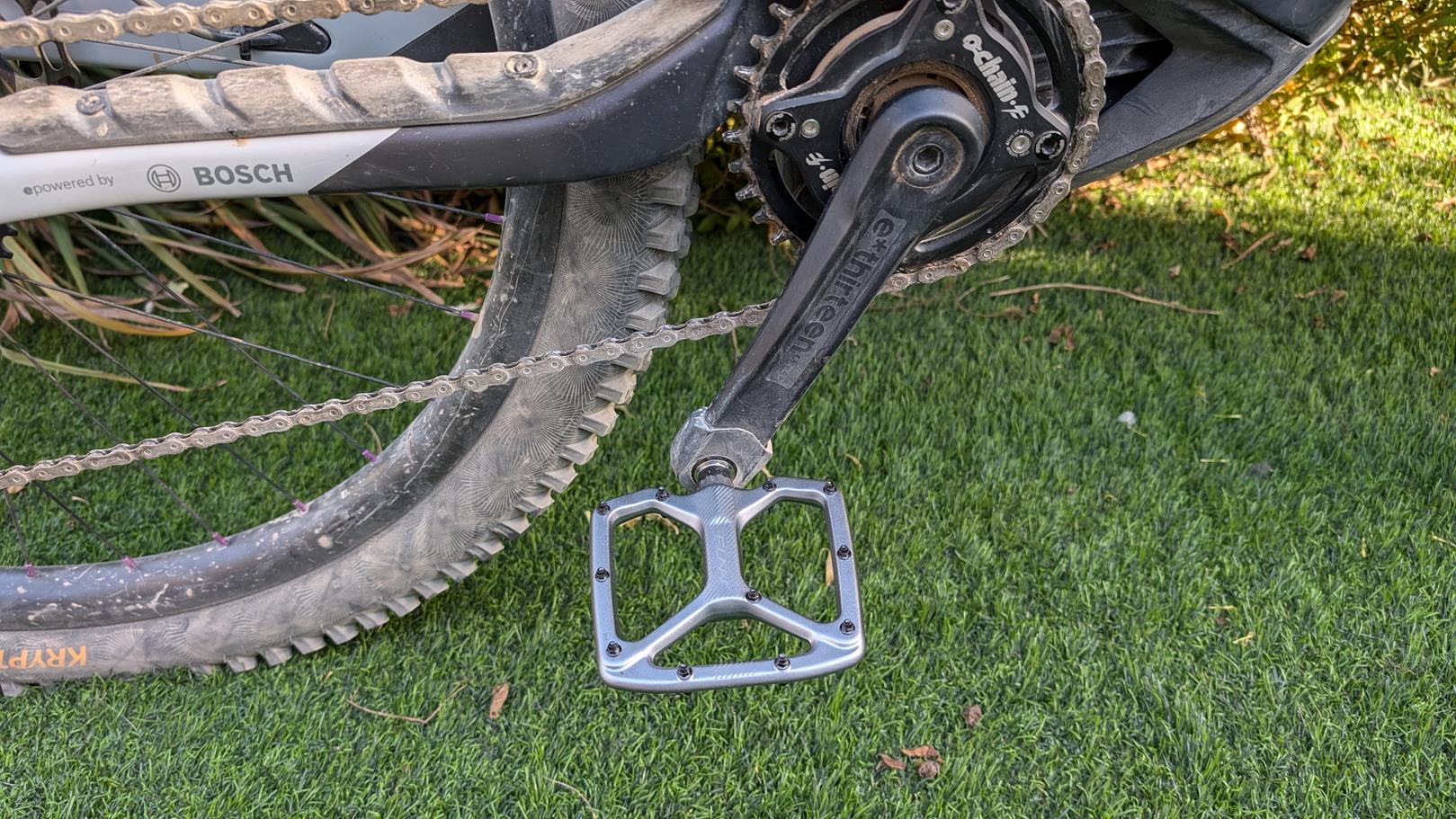 פדל פלאט במבחן-FUNN Python Mk2 - bike.co.il